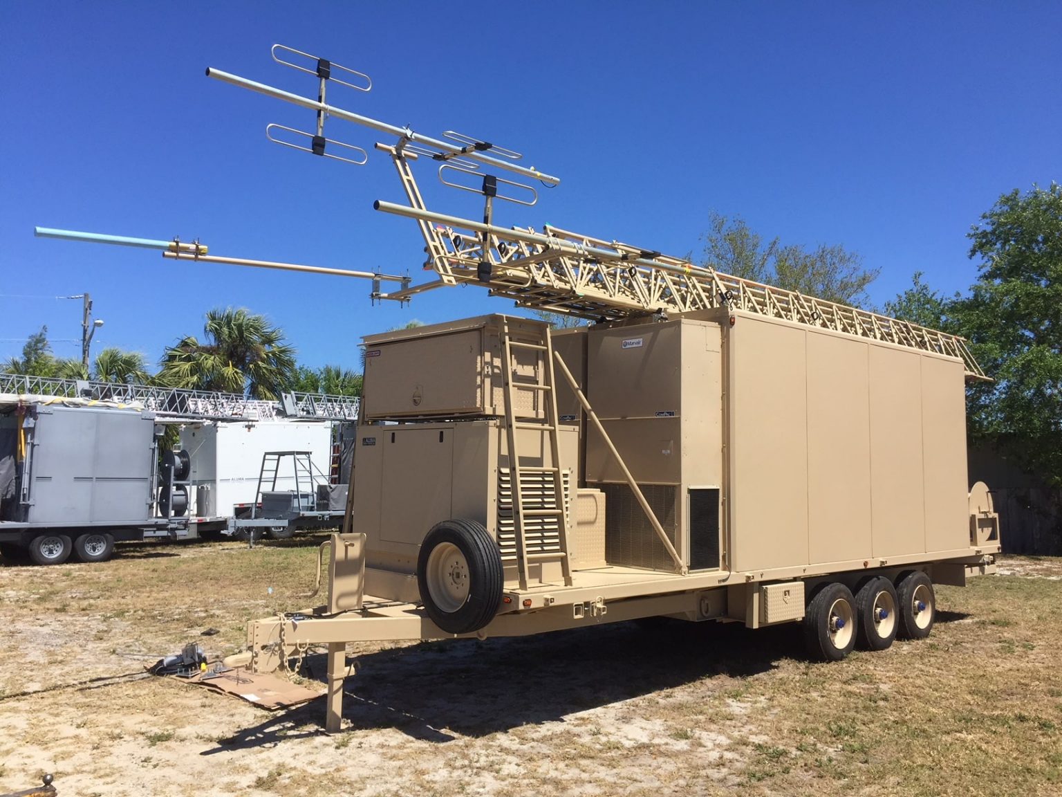 Trailer Tower w/Shelter: S816 | Aluma Tower Company, Inc