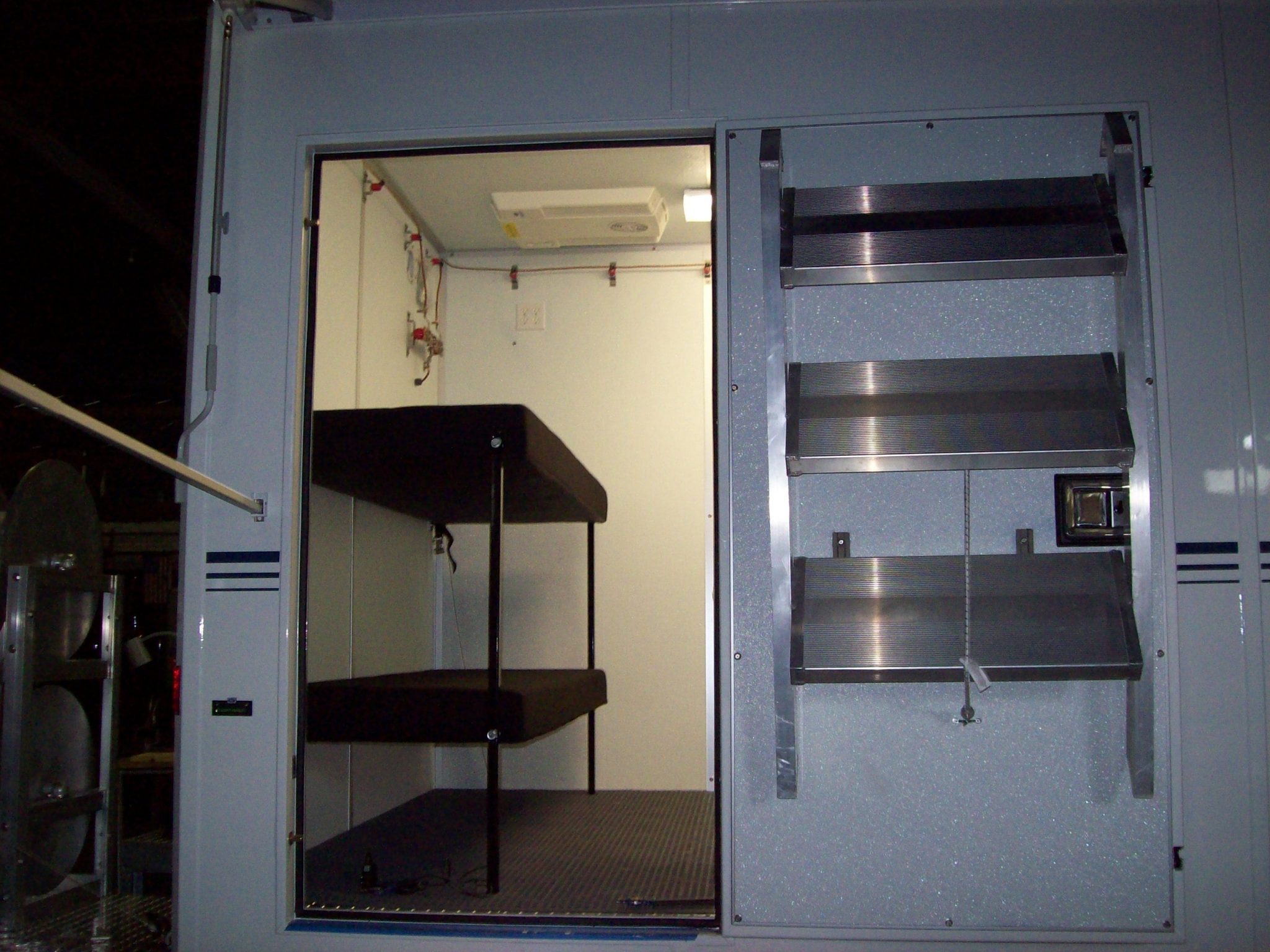 Cell On Wheels For Sale | Trailer Tower With Shelter